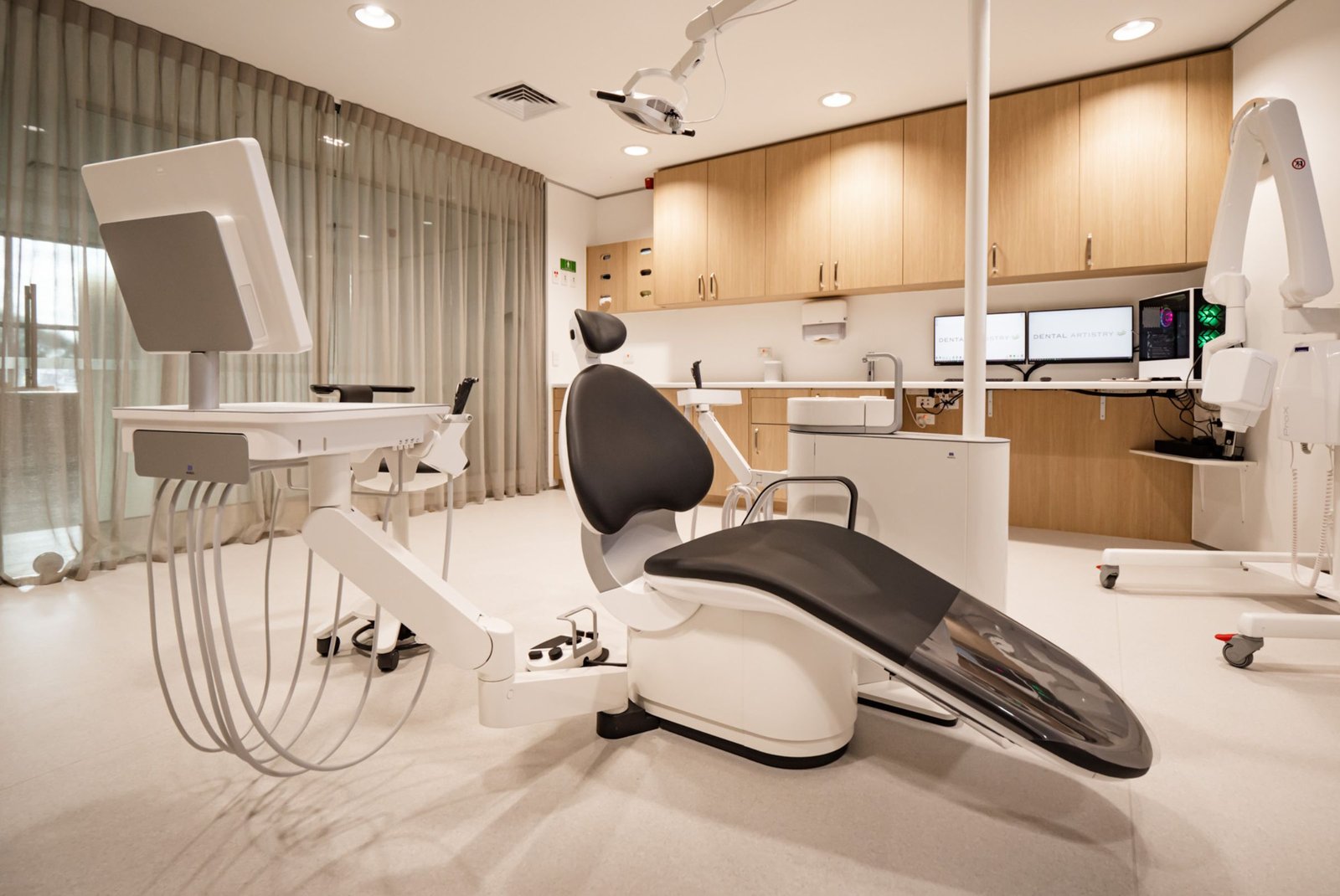 10 questions to ask before you buy dental equipment